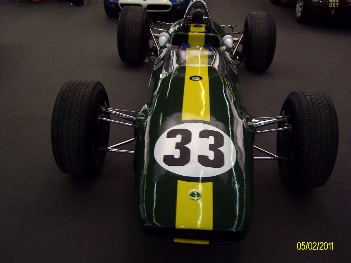 Lotus 33